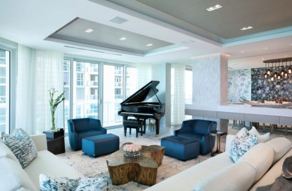 20 Wool Rugs That Will Turn Your Living Room Into a Relaxing Space